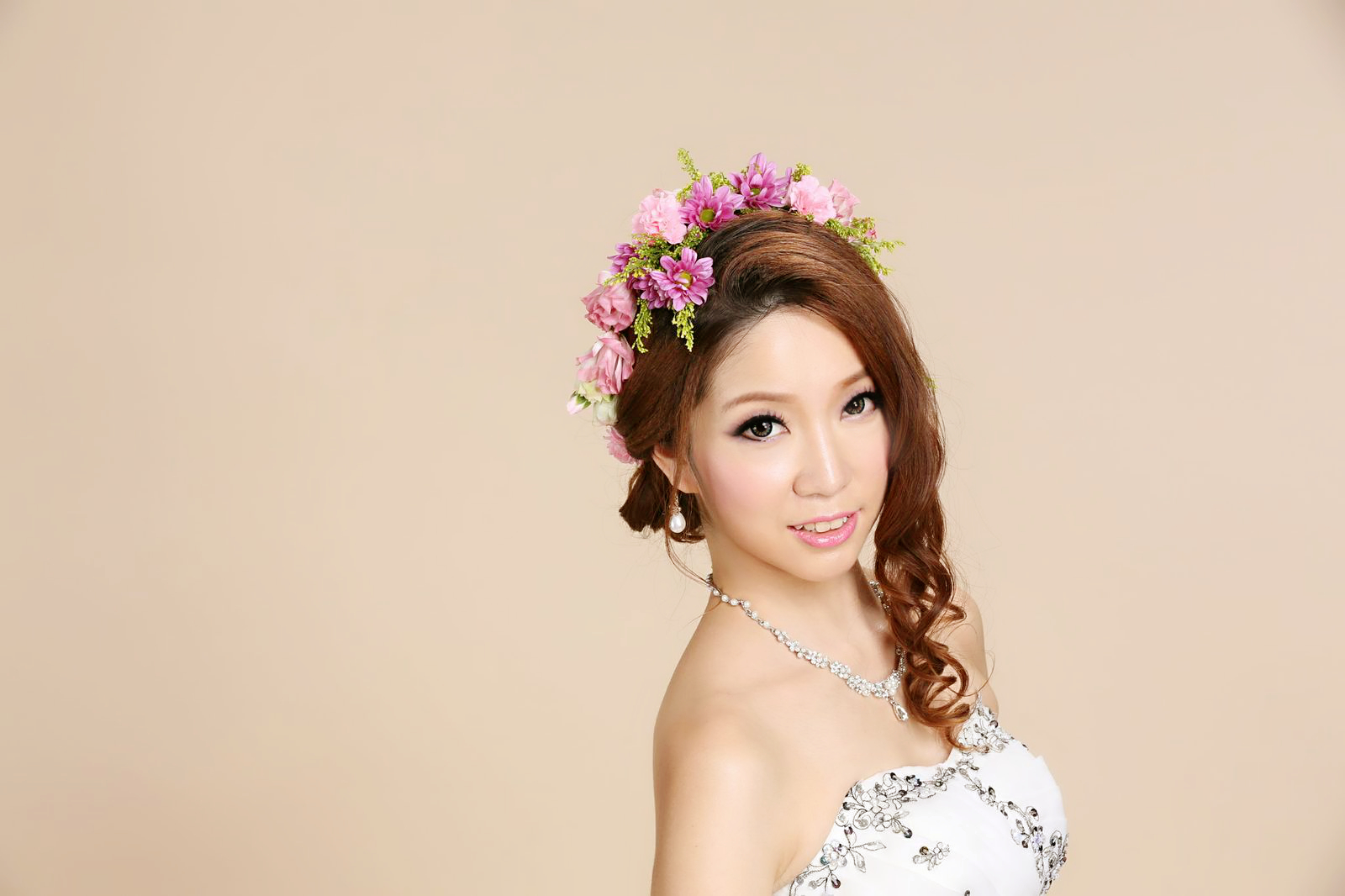 Hello! Model! Online 模特兒公開資訊平台